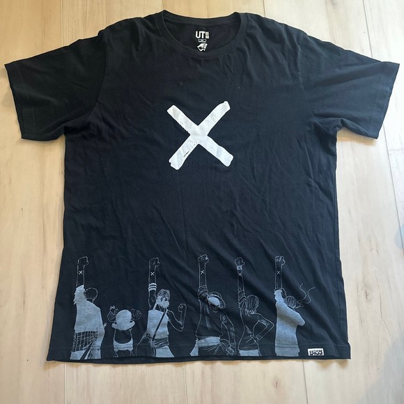 Uniqlo | Shirts | Uniqlo X One Piece Shonen Jump 5th Cross Mark Graphic ...